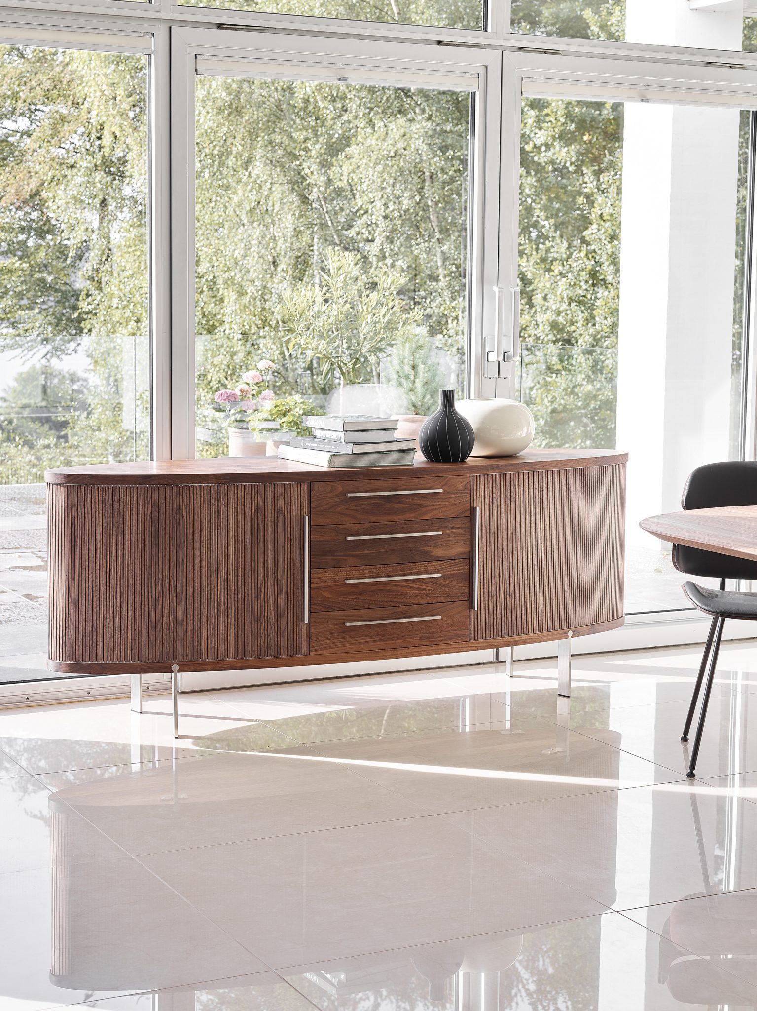 AK 1300 Oval sideboard - Naver Collection