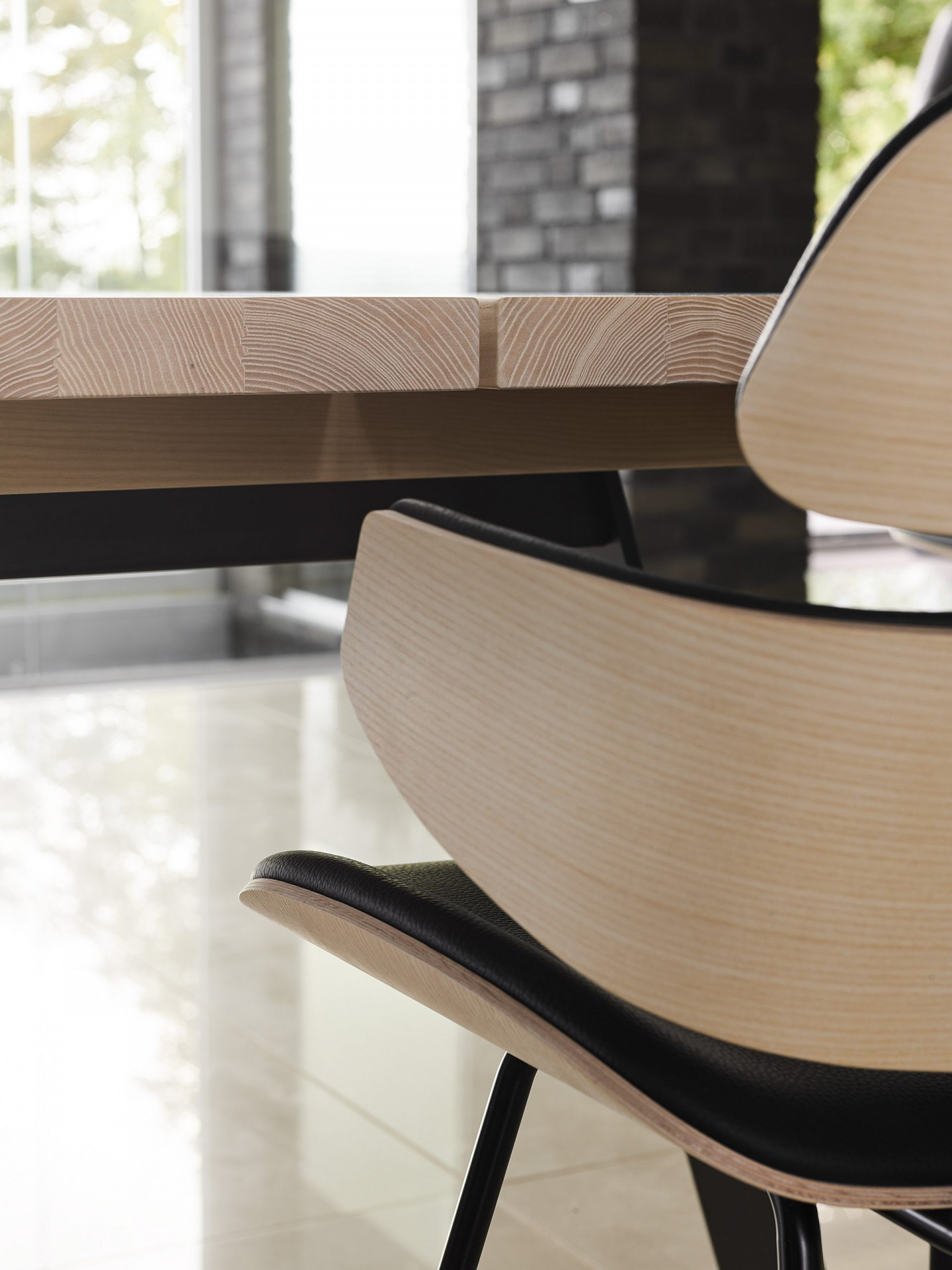 GM 3200 Plank Table - Naver Collection