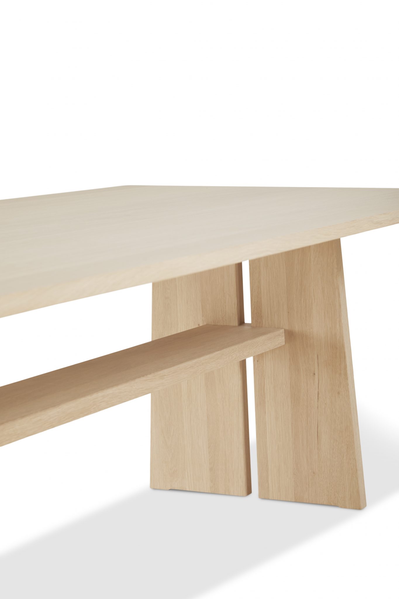 GM 3060 Gehl Table - Naver Collection